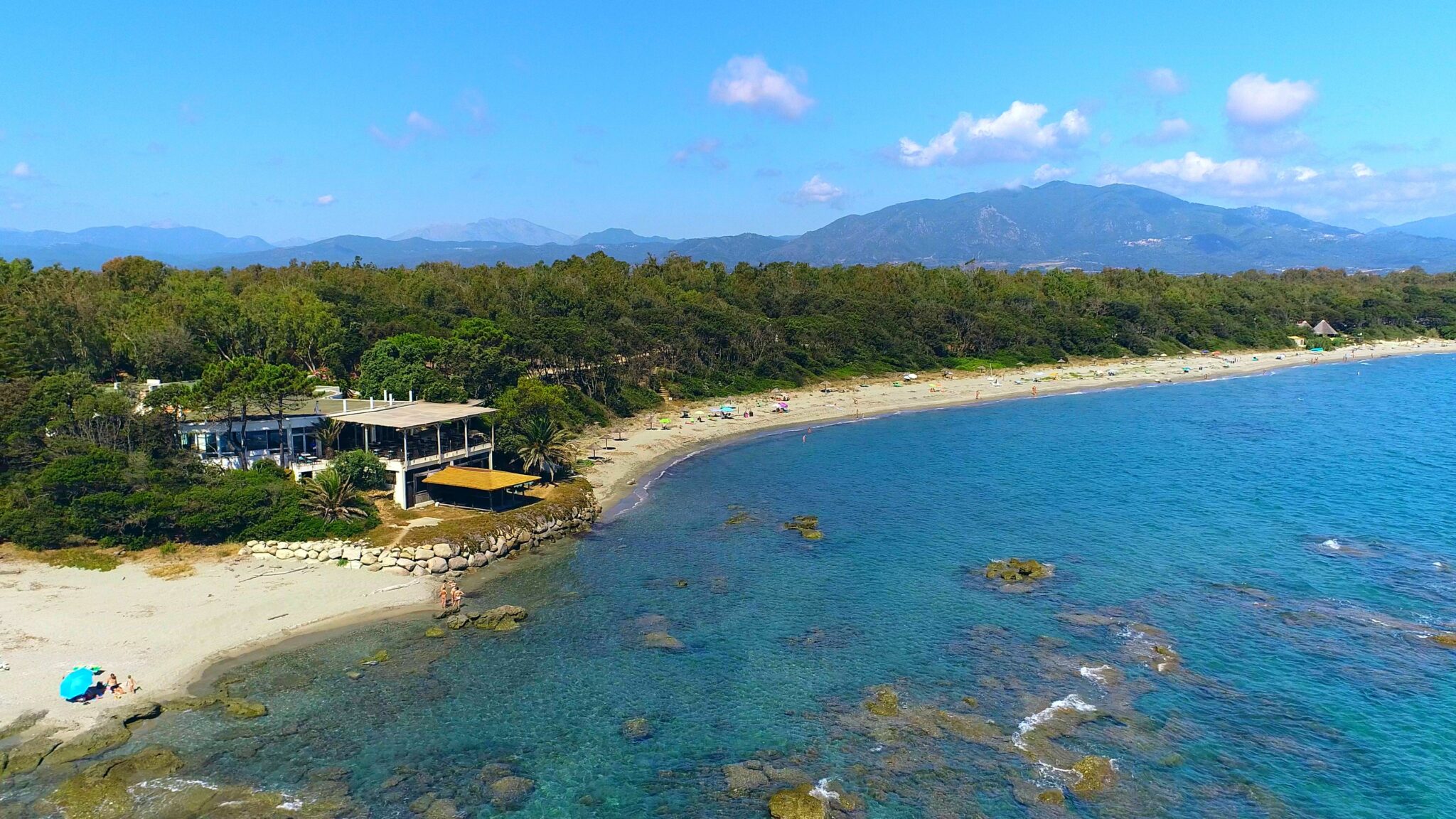 Plage naturiste de Bagheera en Corse - Naturisme TV